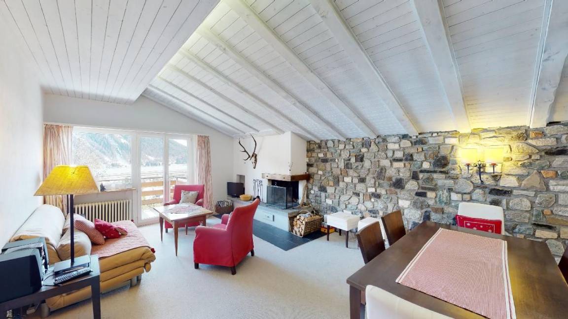 79 M² Ferienwohnung ∙ 2 Schlafzimmer ∙ 4 Gäste - Celerina/Schlarigna