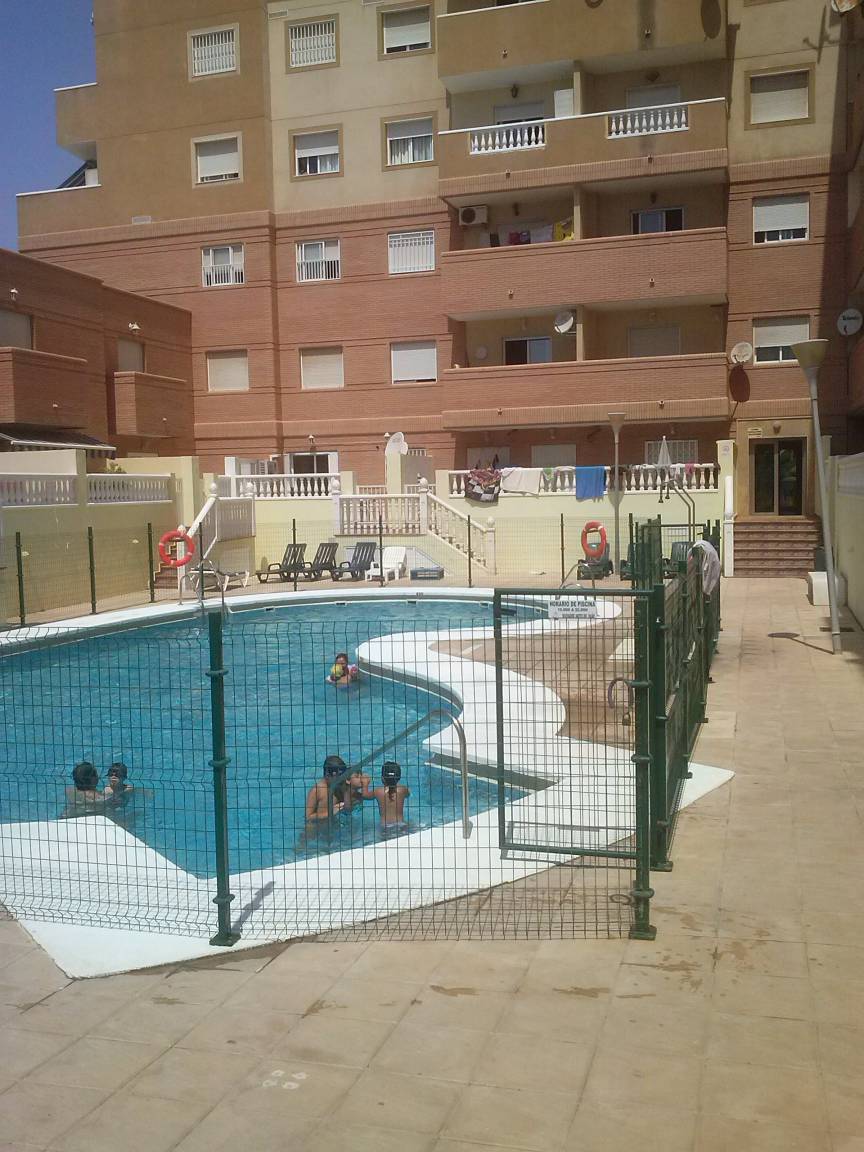 79 M² Apartamento ∙ 3 Habitaciones ∙ 6 Huéspedes - Vícar