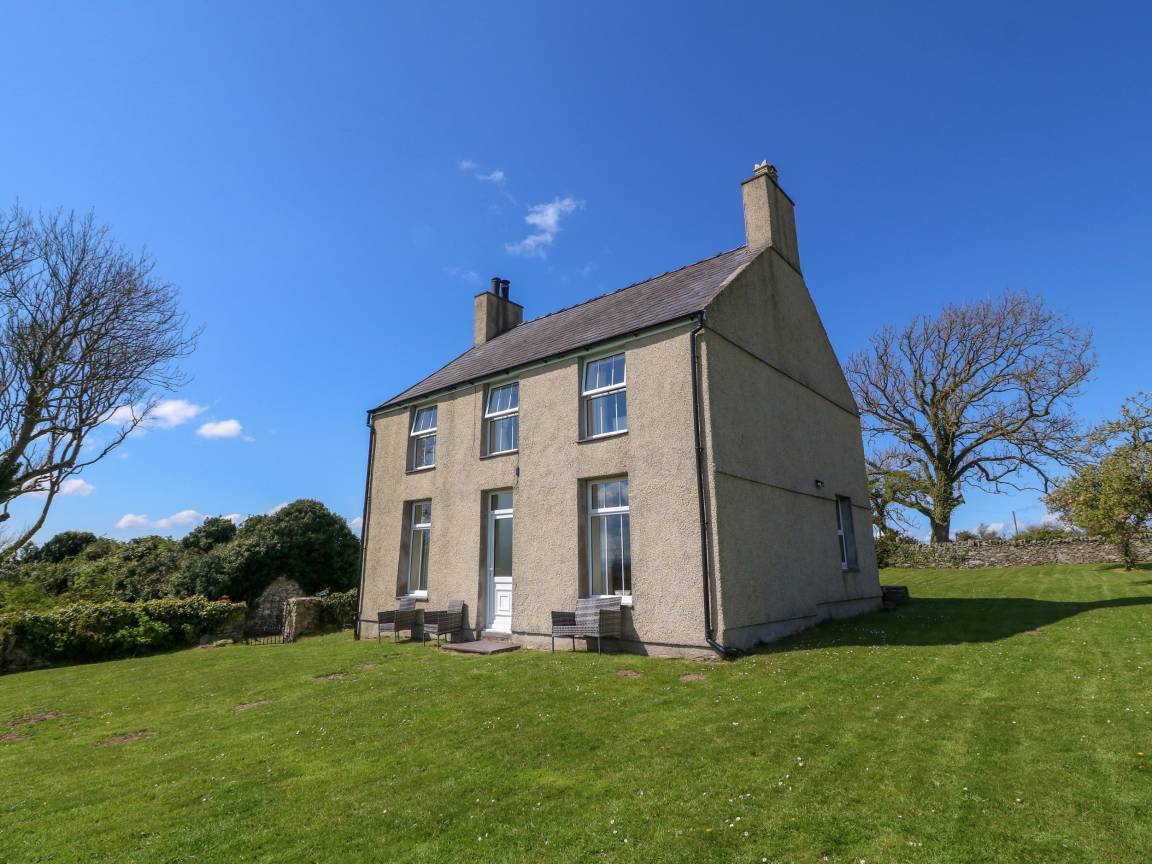 Cottage ∙ 3 Bedrooms ∙ 6 Guests - Caernarfon