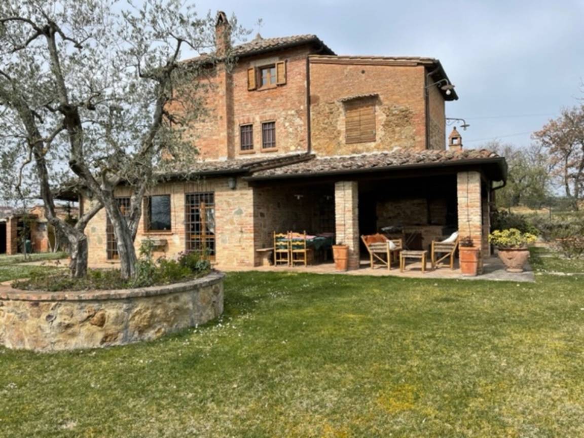 250 M² Villa ∙ 3 Bedrooms ∙ 6 Guests - Montepulciano
