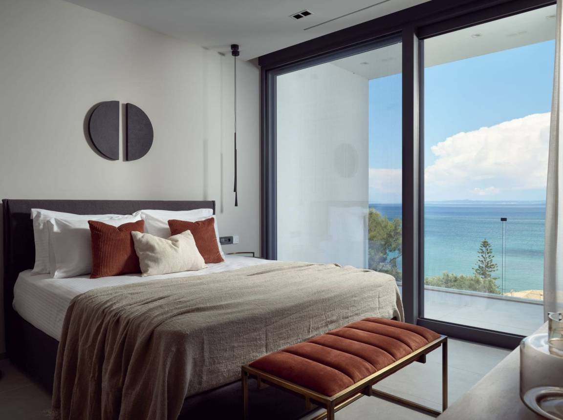 Villa ∙ 5 Bedrooms ∙ 10 Guests - Zakynthos