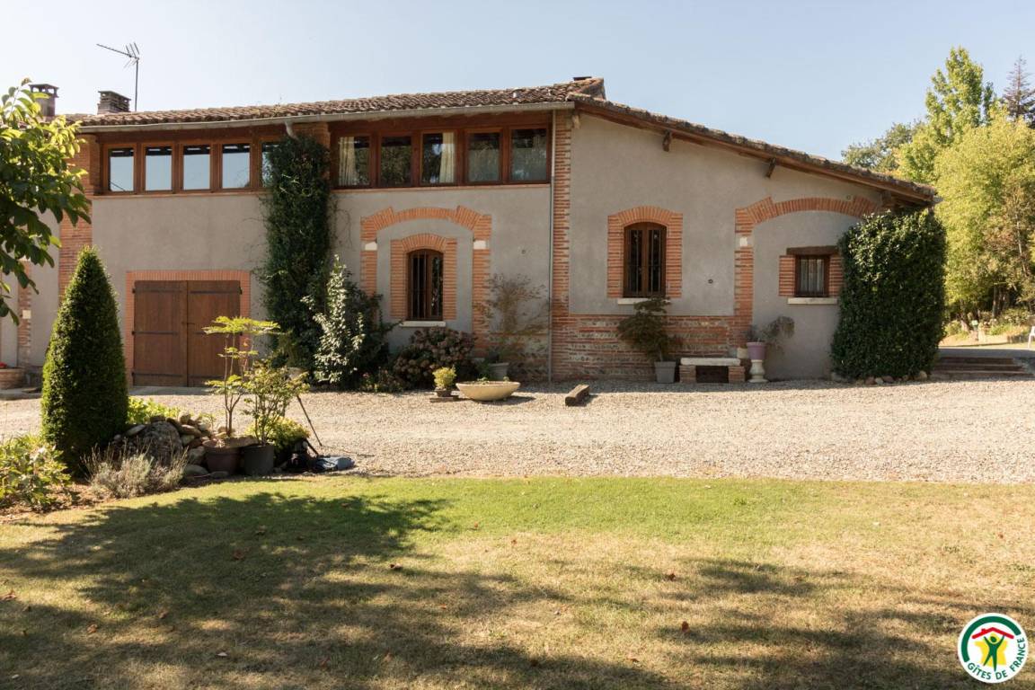 116 M² Gîte ∙ 2 Chambres ∙ 4 Personnes - Haute-Garonne