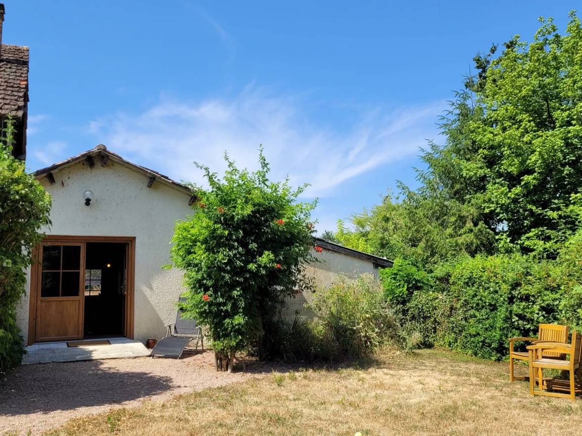 65 M² Huis ∙ 2 Slaapkamers ∙ 4 Gasten - Thiviers