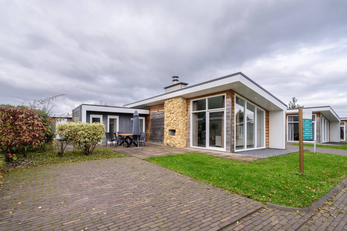 65 M² Holiday Park ∙ 3 Bedrooms ∙ 6 Guests - Maasmechelen