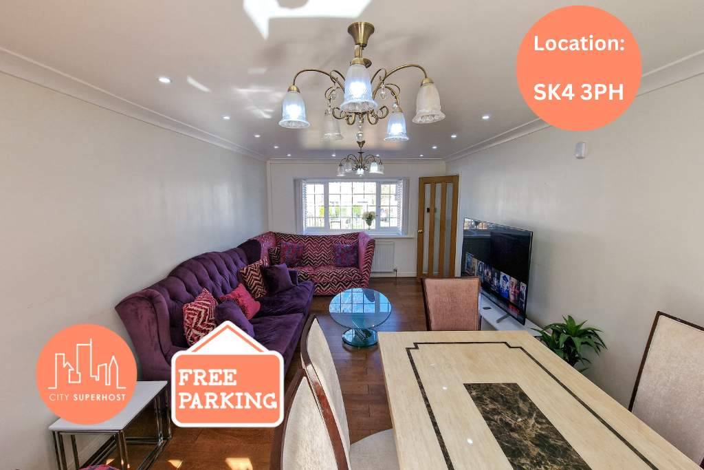167 M² House ∙ 6 Bedrooms ∙ 10 Guests - Manchester