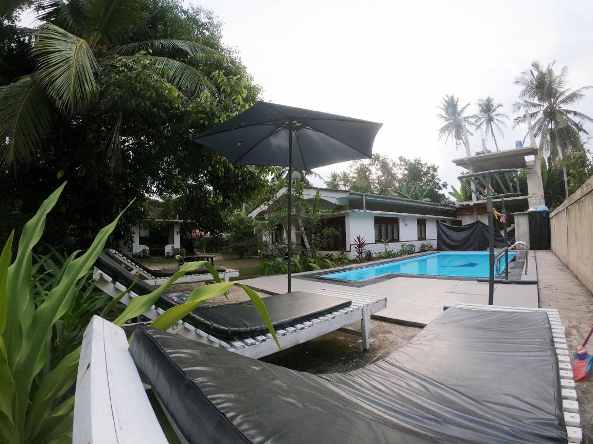 1500 M² House ∙ 3 Bedrooms ∙ 6 Guests - Hikkaduwa