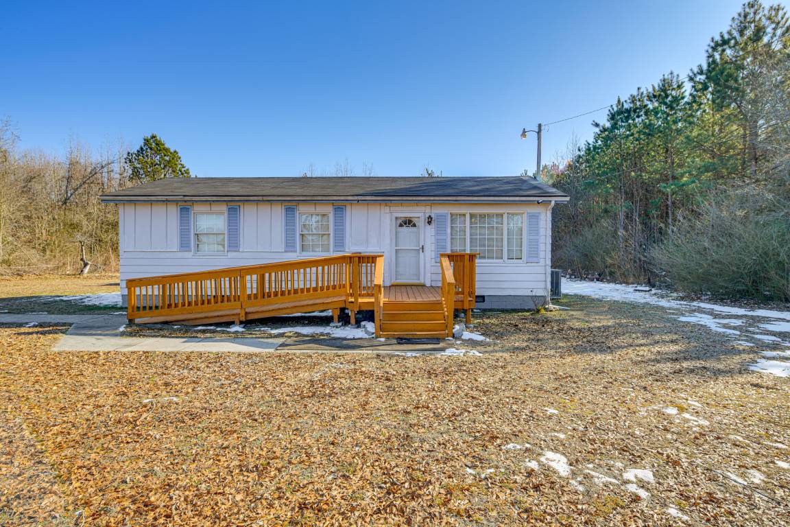 75 M² House ∙ 3 Bedrooms ∙ 8 Guests - Petersburg, VA