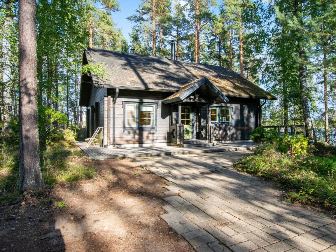 100 M² Talo ∙ 3 Makuuhuonetta ∙ 8 Vierasta - Puumala