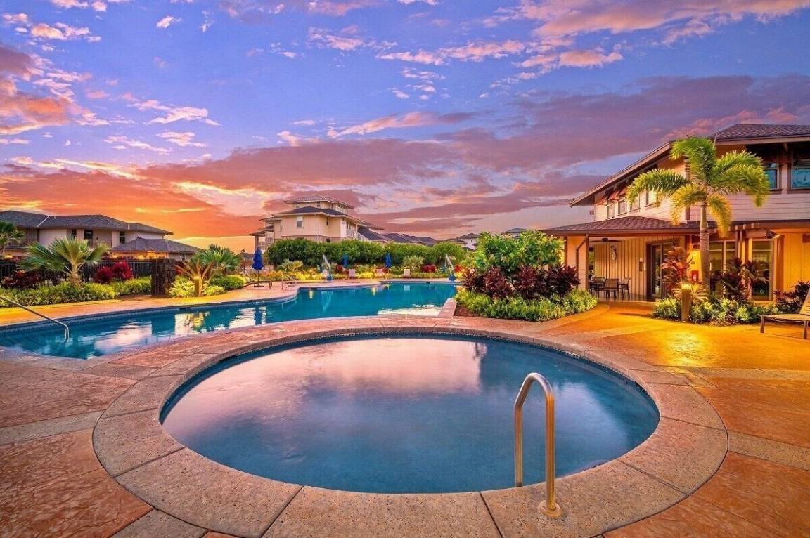 119 M² Condo ∙ 2 Bedrooms ∙ 9 Guests - Koloa Landing, HI