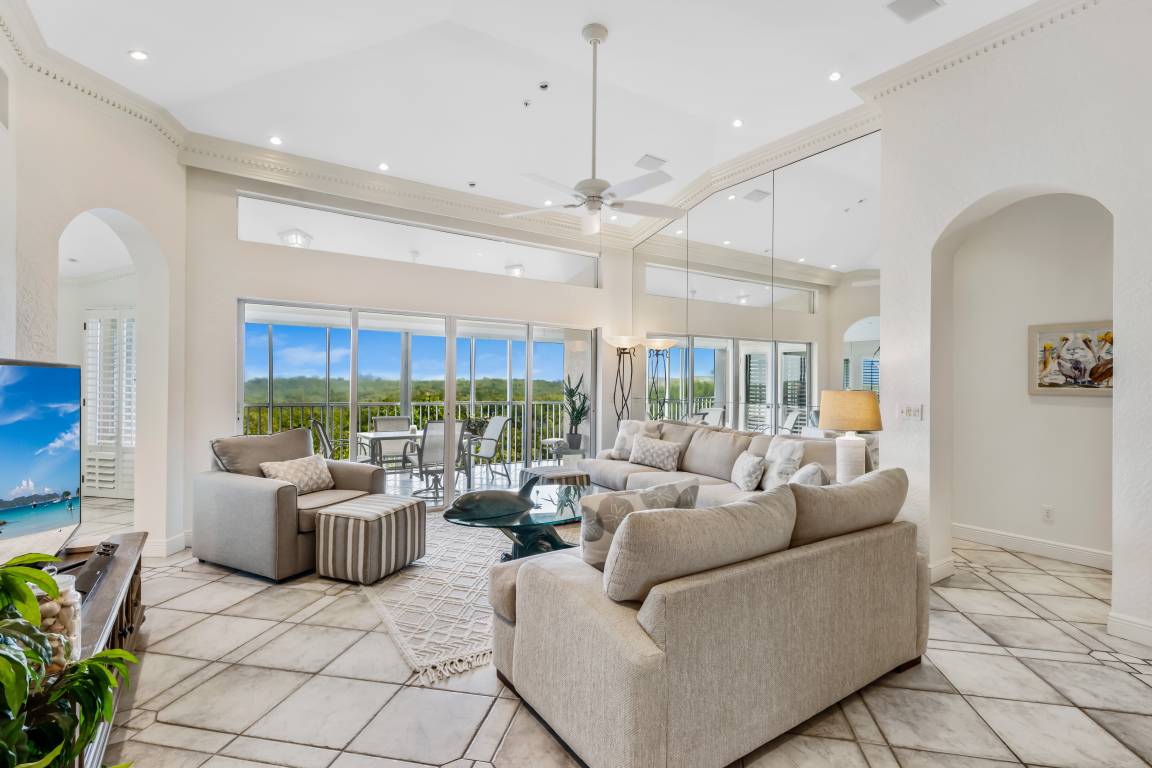 166 M² Condo ∙ 3 Bedrooms ∙ 6 Guests - Fort Myers Beach, FL