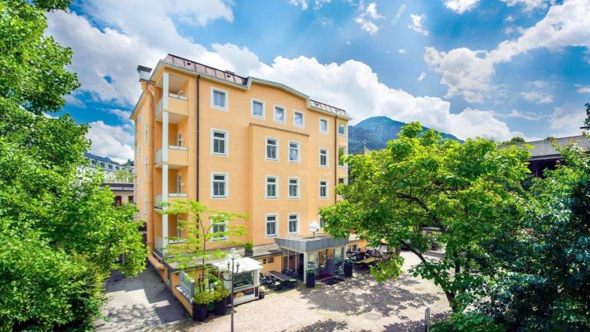 Hotel ∙ 8 Gäste - Piding