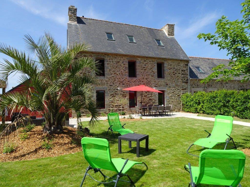 139 M² Gîte ∙ 5 Chambres ∙ 10 Personnes - Tréguier