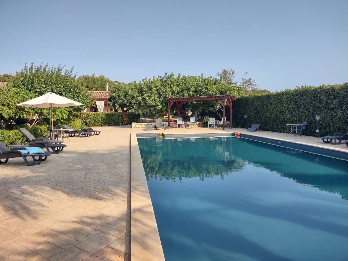 200 M² Farmhouse ∙ 5 Bedrooms ∙ 13 Guests - Sicily