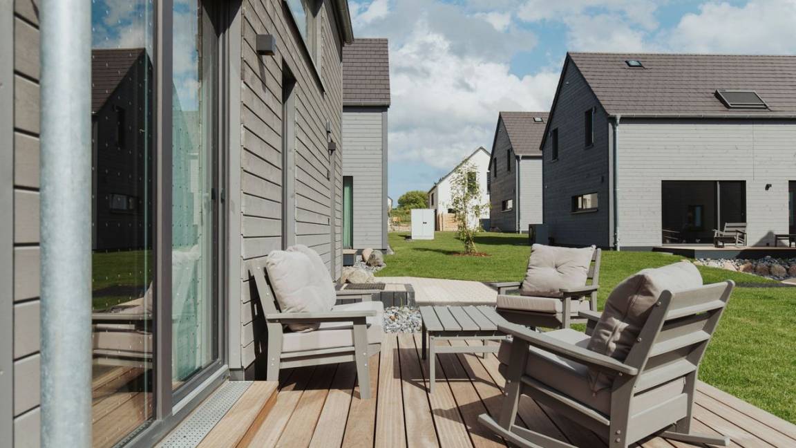 60 M² Ferienhaus ∙ 2 Schlafzimmer ∙ 4 Gäste - Sassnitz