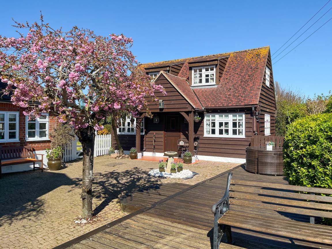 Cottage ∙ 1 Bedroom ∙ 2 Guests - West Mersea