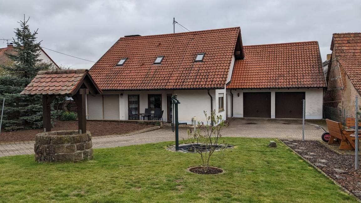 50 M² Ferienwohnung ∙ 1 Schlafzimmer ∙ 3 Gäste - Landau in der Pfalz