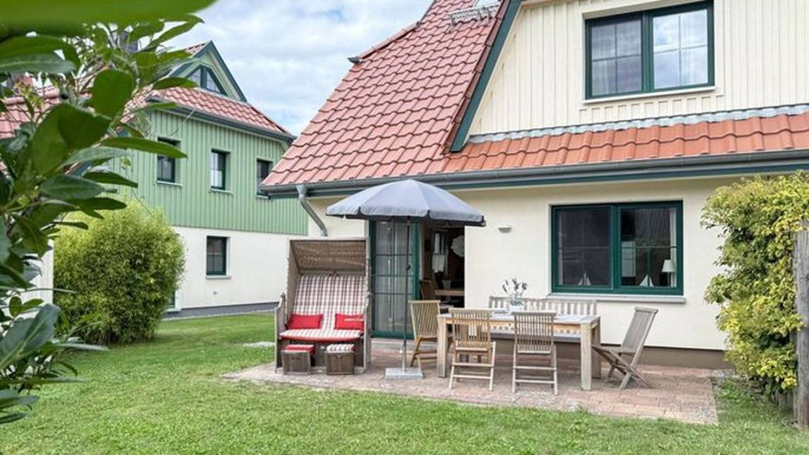 115 M² Ferienhaus ∙ 4 Schlafzimmer ∙ 8 Gäste - Zingst