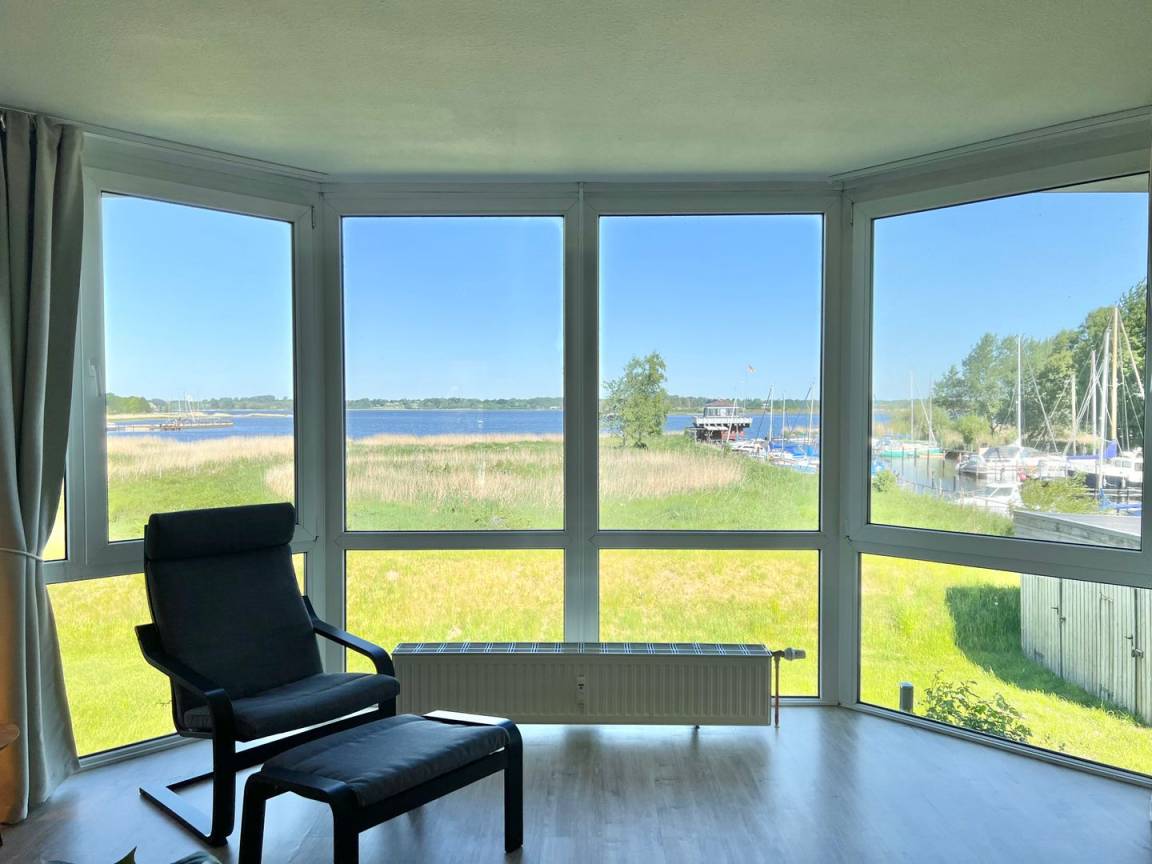 62 M² Appartement ∙ 1 Slaapkamer ∙ 4 Gasten - Kropp