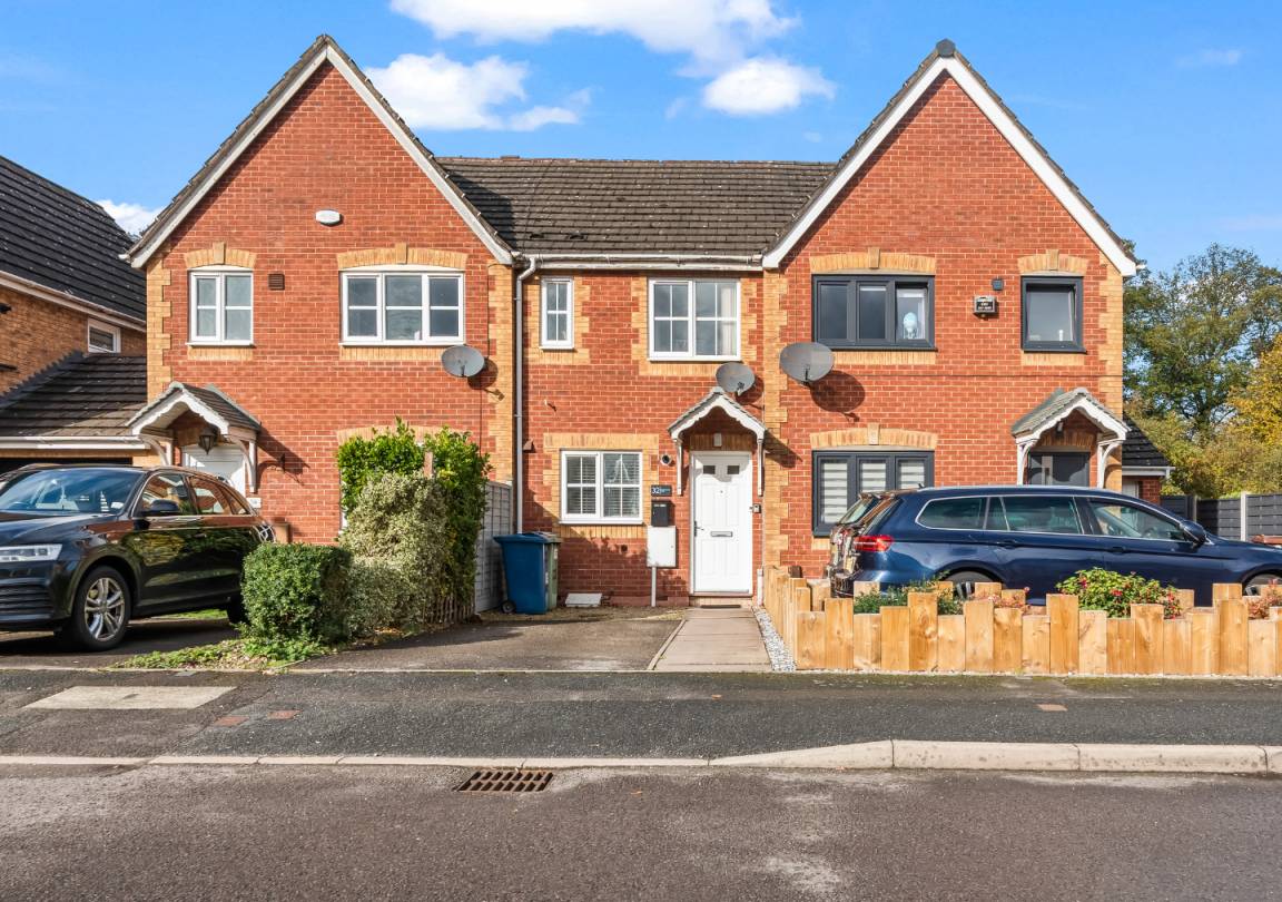 60 M² House ∙ 2 Bedrooms ∙ 3 Guests - Stafford, UK