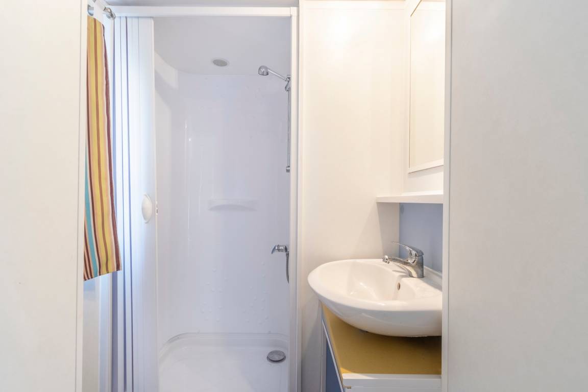 25 M² Caravan ∙ 2 Bedrooms ∙ 6 Guests - Catalonia