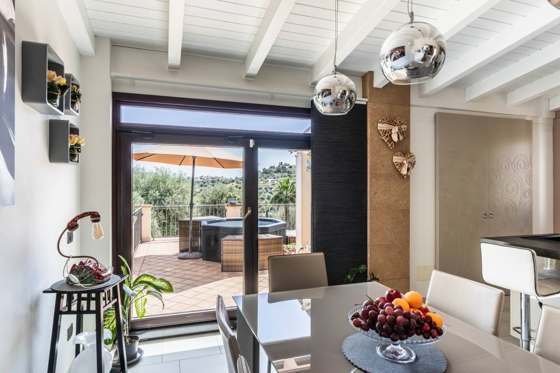 130 M² Villa ∙ 3 Bedrooms ∙ 5 Guests - Avola