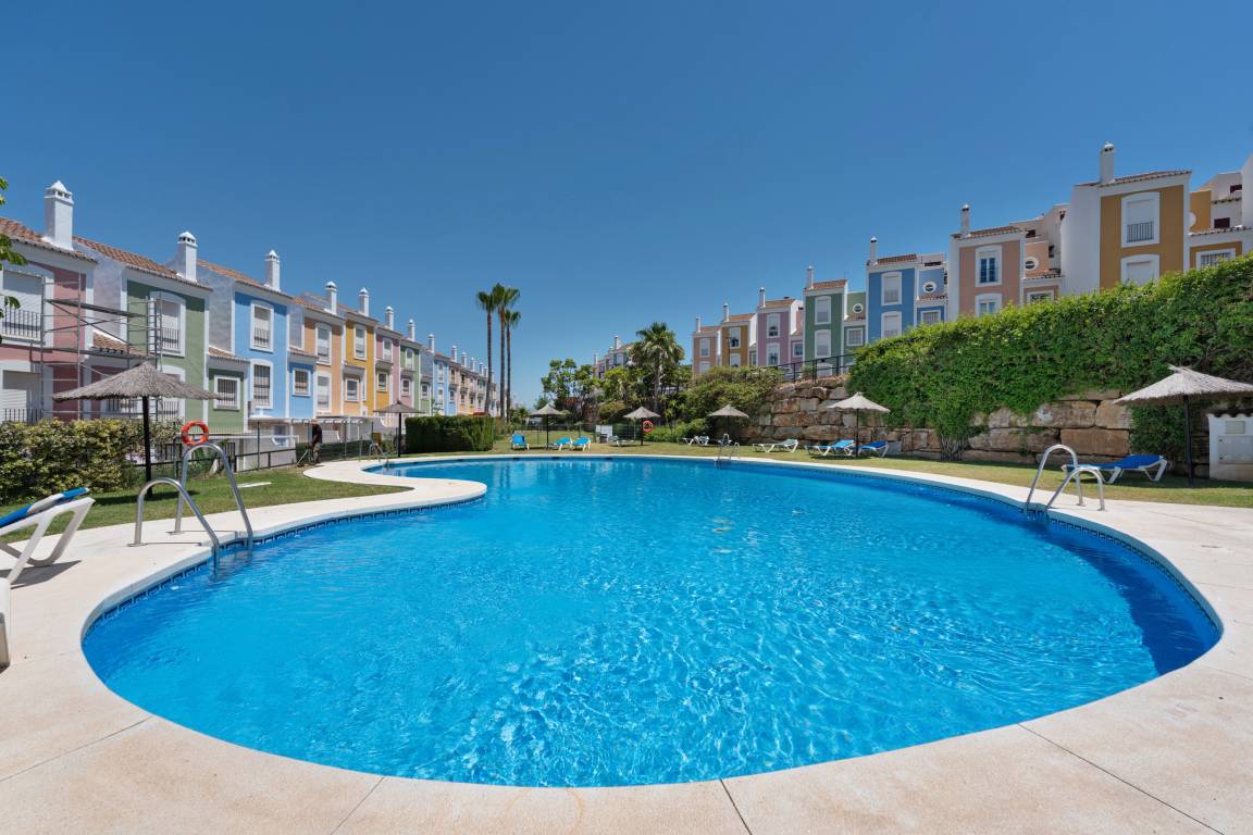 85 M² Ferienhaus ∙ 3 Schlafzimmer ∙ 6 Gäste - Casares