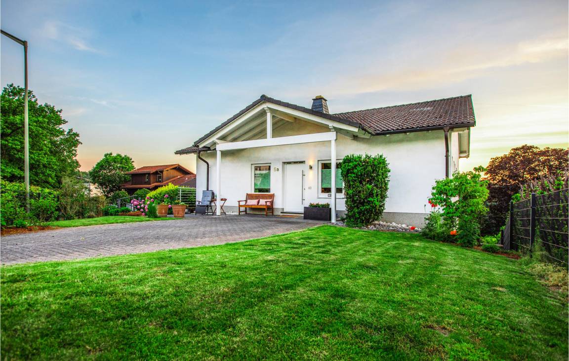 140 M² Ferienhaus ∙ 3 Schlafzimmer ∙ 6 Gäste - Olpe