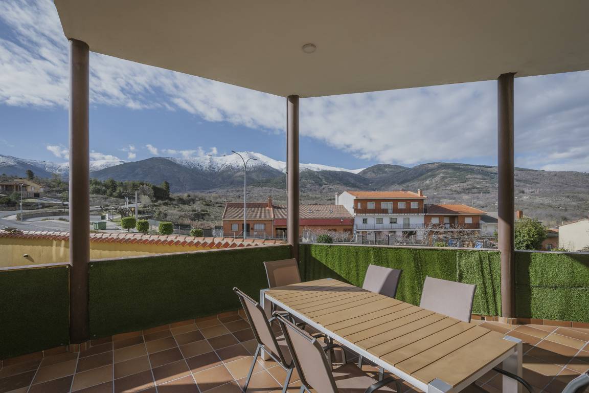 80 M² Casa ∙ 2 Habitaciones ∙ 6 Huéspedes - Piedralaves