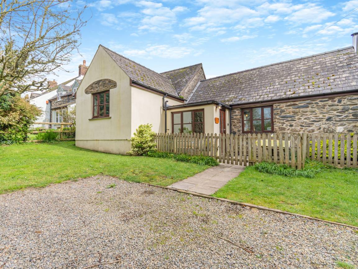 Cottage ∙ 2 Bedrooms ∙ 4 Guests - Solva