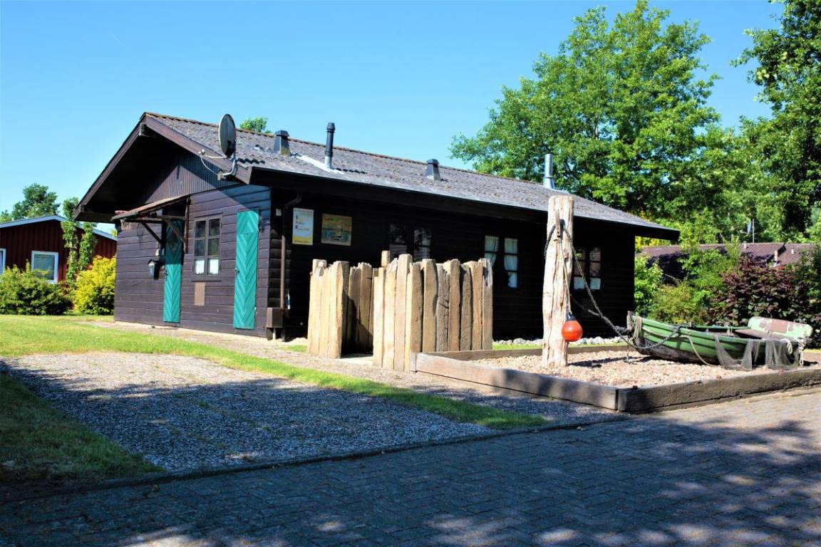 65 M² Ferienhaus ∙ 2 Schlafzimmer ∙ 4 Gäste - Otterndorf