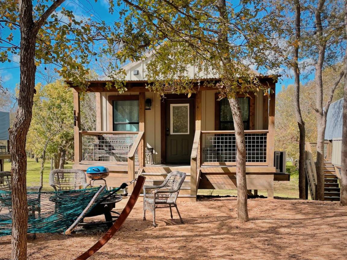 Camping ∙ 1 Bedroom ∙ 6 Guests - Texas