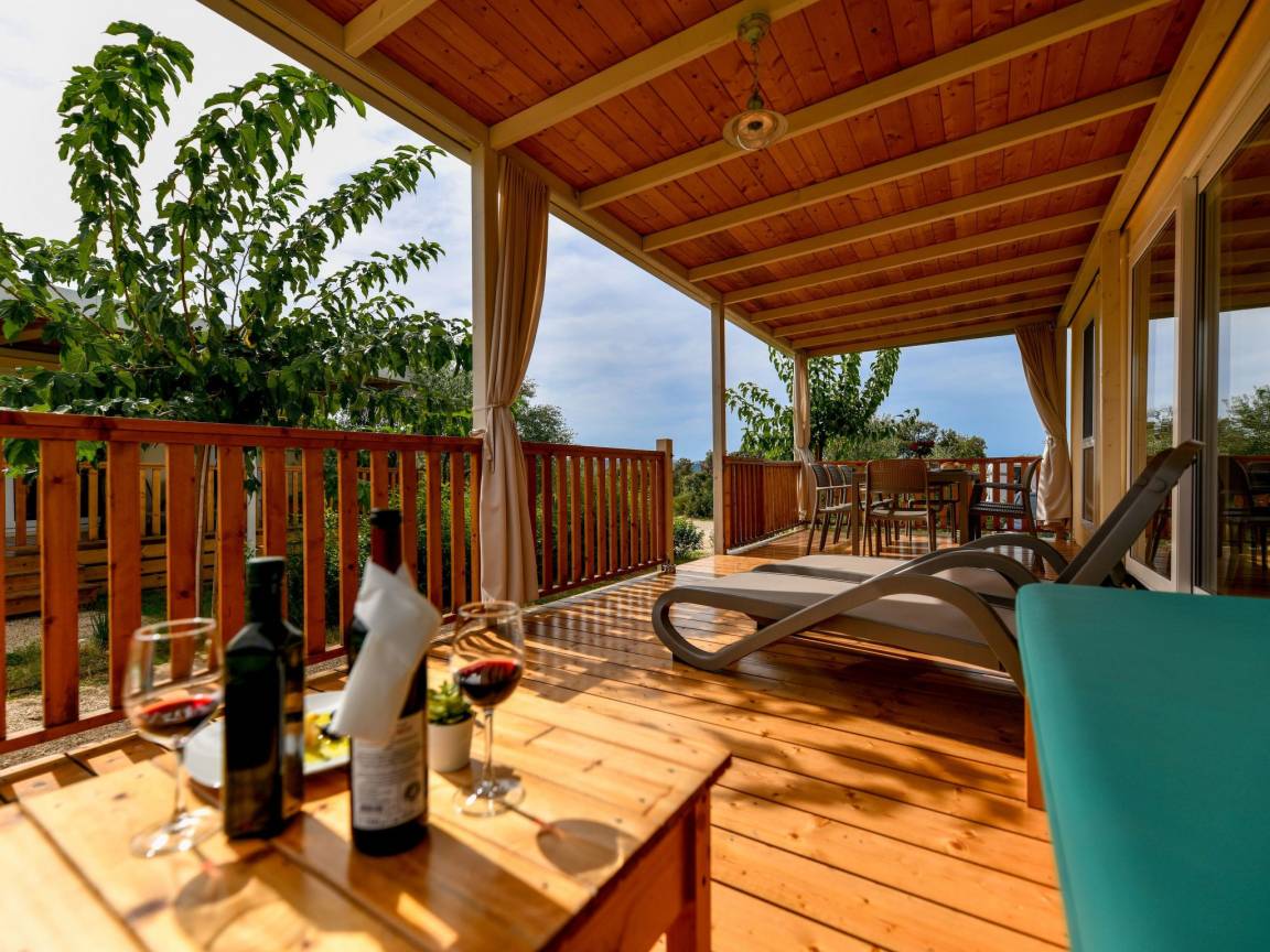 40 M² Appartamento Vacanza ∙ 3 Camere Da Letto ∙ 8 Ospiti - Zara