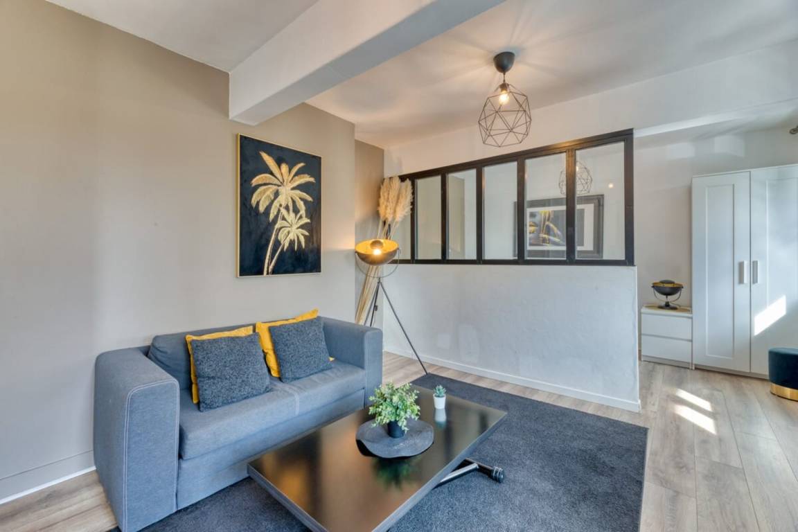 20 M² Appartement ∙ 1 Chambre ∙ 2 Personnes - Mont-Saint-Aignan