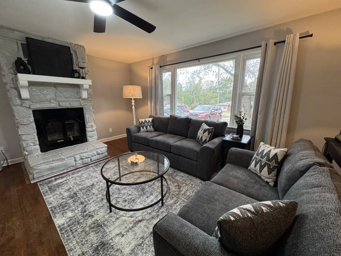 House ∙ 3 Bedrooms ∙ 7 Guests - Tuscaloosa, AL