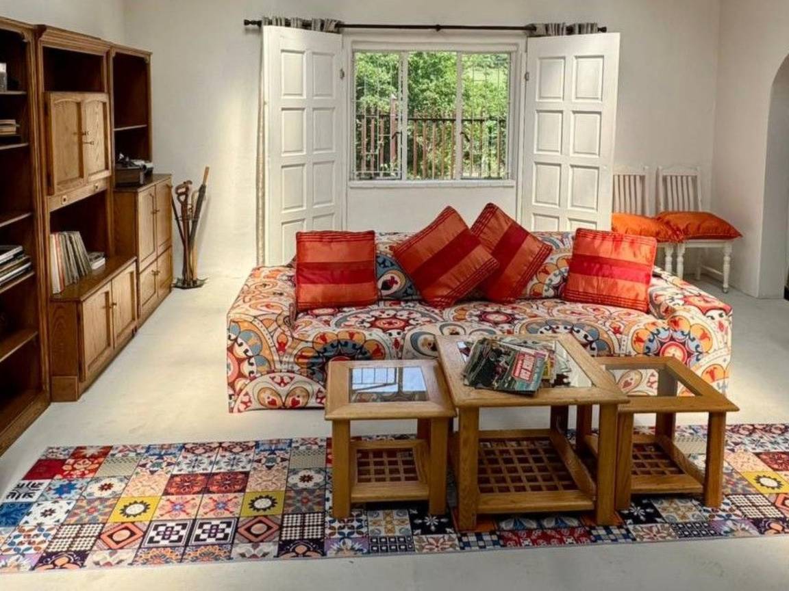 350 M² House ∙ 2 Bedrooms ∙ 2 Guests - Lanseria