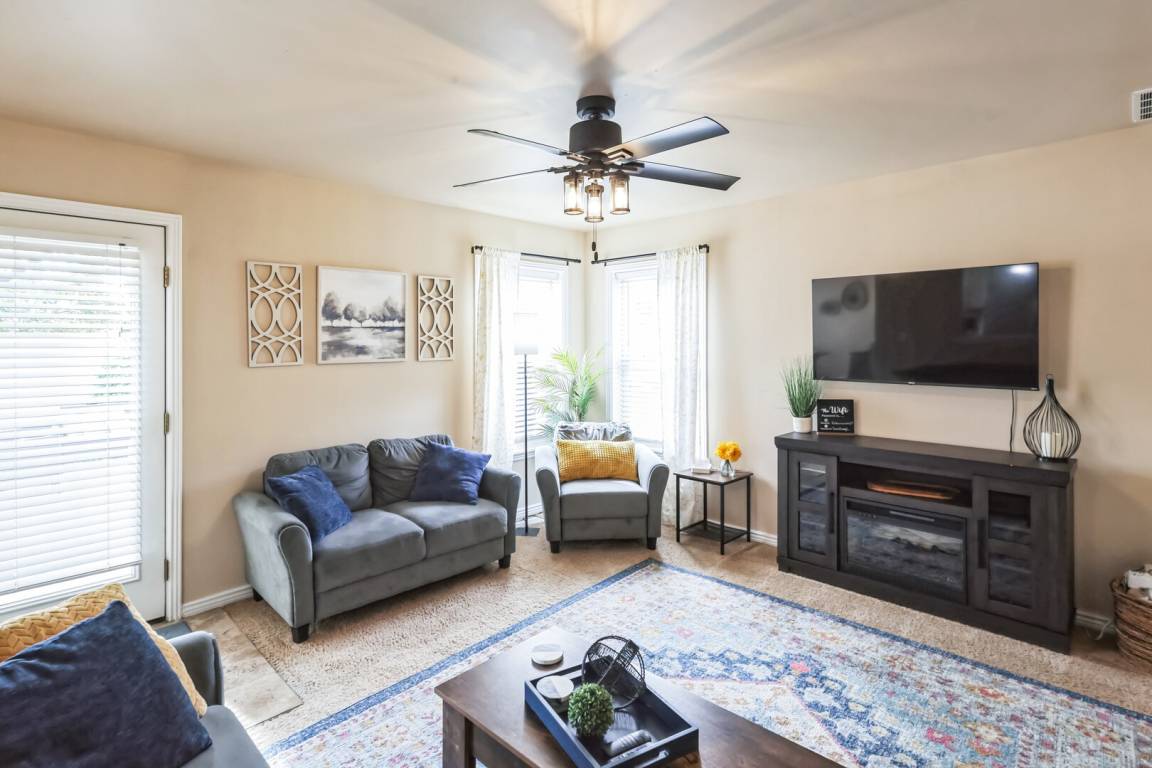 149 M² House ∙ 4 Bedrooms ∙ 9 Guests - Twin Falls, ID