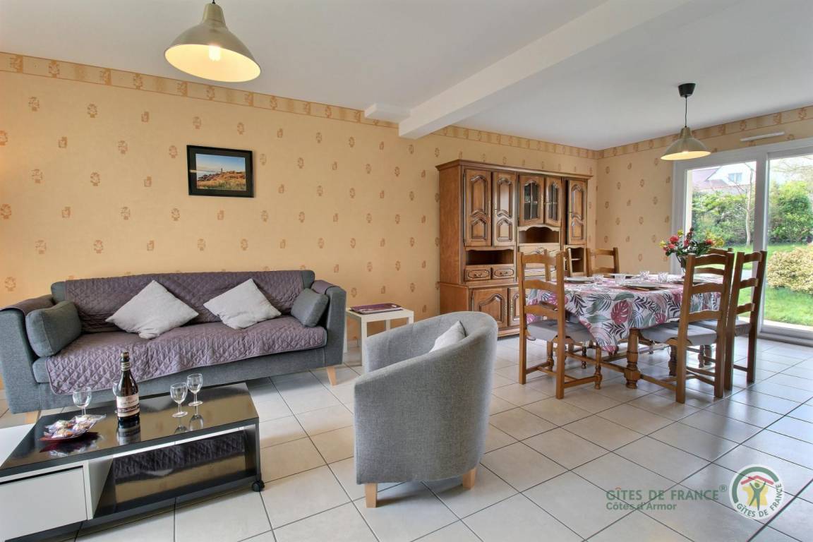 77 M² Gîte ∙ 2 Chambres ∙ 4 Personnes - Saint-Brieuc