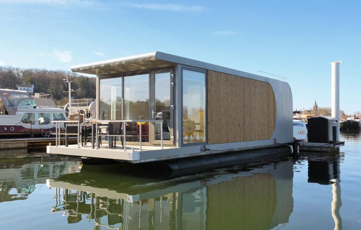 50 M² Casa Flotante ∙ 2 Habitaciones ∙ 5 Huéspedes - Maasmechelen