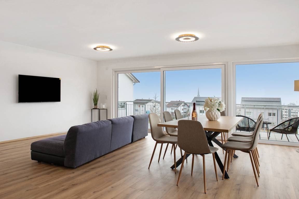 150 M² Huis ∙ 4 Slaapkamers ∙ 9 Gasten - Konstanz