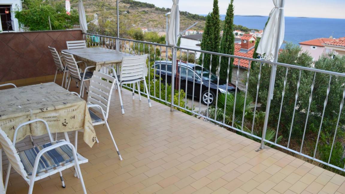 34 M² Ferienwohnung ∙ 2 Schlafzimmer ∙ 6 Gäste - Primošten