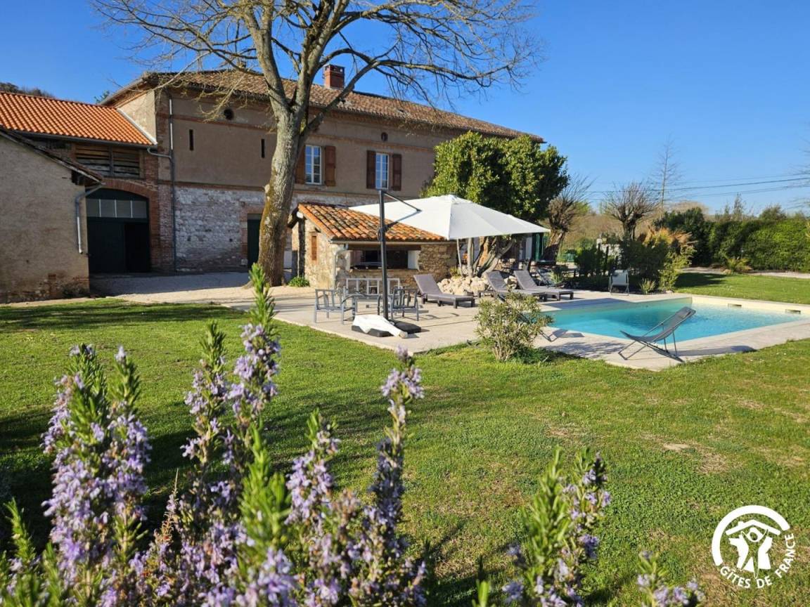 380 M² Gîte ∙ 6 Chambres ∙ 13 Personnes - Albi