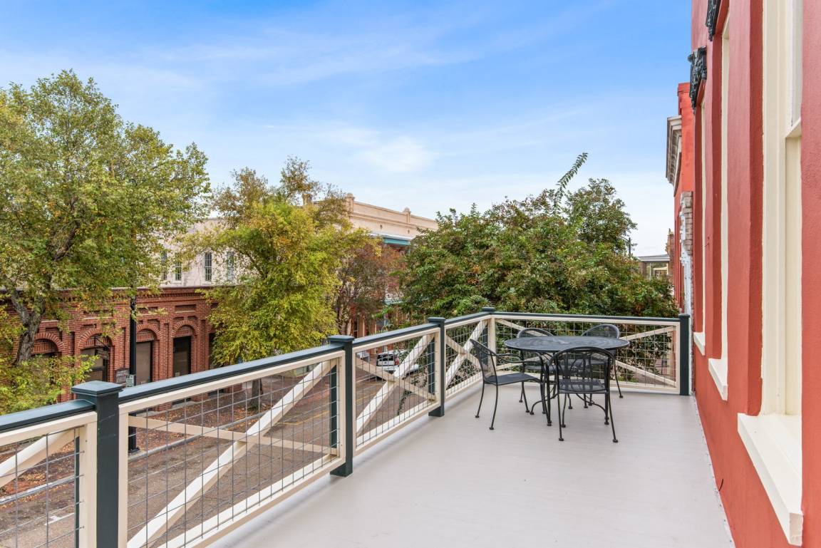 House ∙ 3 Bedrooms ∙ 8 Guests - Natchez, MS