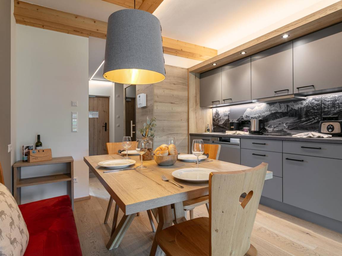 64 M² Apartment ∙ 2 Bedrooms ∙ 6 Guests - Obertraun