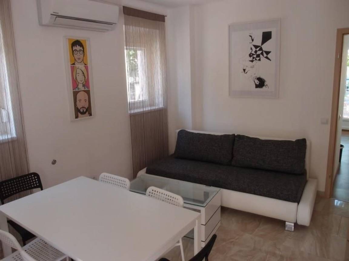 60 M² Ferienwohnung ∙ 3 Schlafzimmer ∙ 8 Gäste - Plattensee