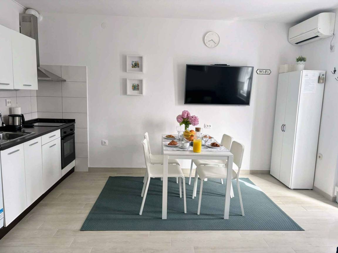 41 M² Appartement ∙ 2 Slaapkamers ∙ 6 Gasten - Trogir