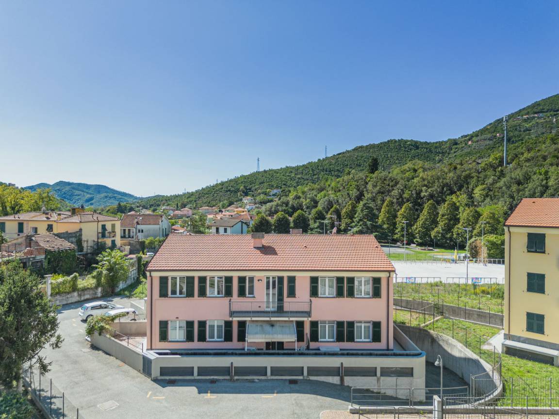 65 M² Huoneisto ∙ 2 Makuuhuonetta ∙ 5 Vierasta - Sestri Levante