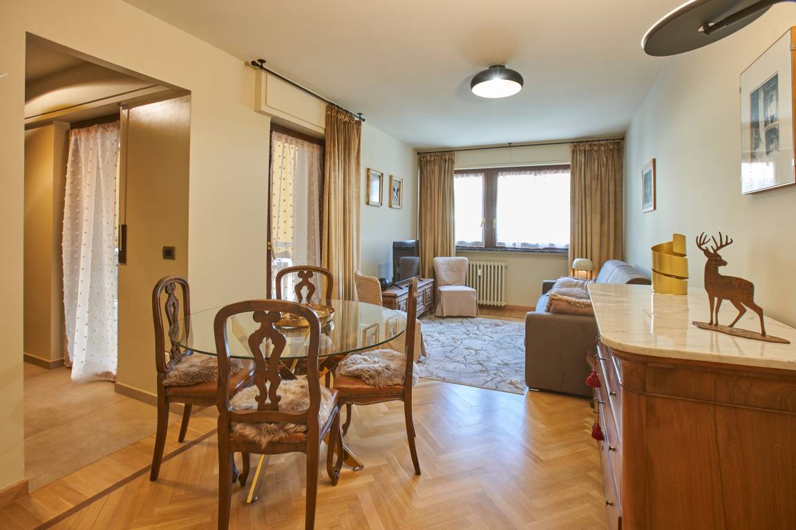 65 M² Apartment ∙ 2 Bedrooms ∙ 5 Guests - Courmayeur