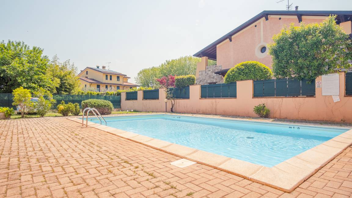 55 M² Ferienwohnung ∙ 1 Schlafzimmer ∙ 2 Gäste - Sirmione