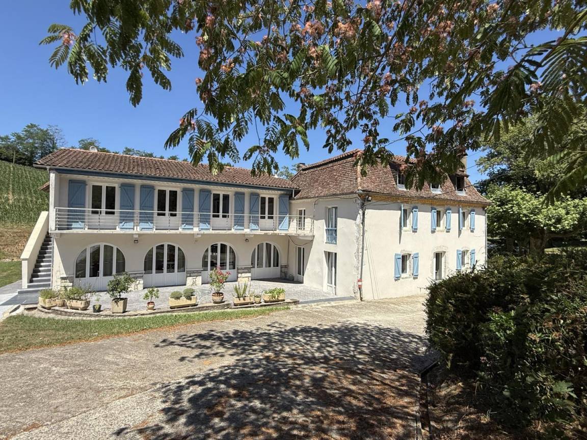 150 M² Gîte ∙ 4 Schlafzimmer ∙ 8 Gäste - Baskenland