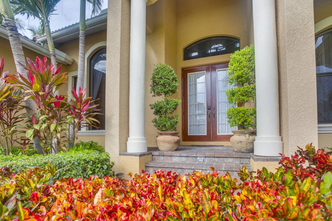 322 M² Villa ∙ 6 Bedrooms ∙ 10 Guests - Marco Island, FL
